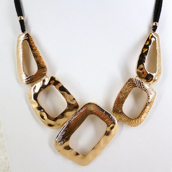 Erica Lyons Jewelry Hammered Gold Tone Necklace Bib Erica Lyons